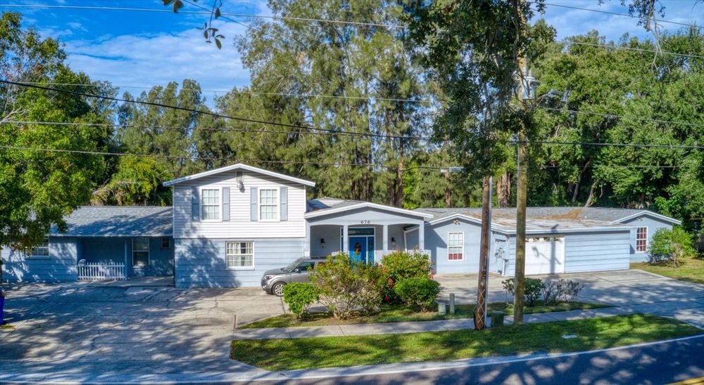 SUNSHINE LIVING ALF - Updated October 2025 - 10 Photos - 676 Union St ...