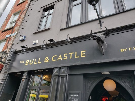 BULL & CASTLE - 356 Photos & 261 Reviews - 5-7 Lord Edward Street ...