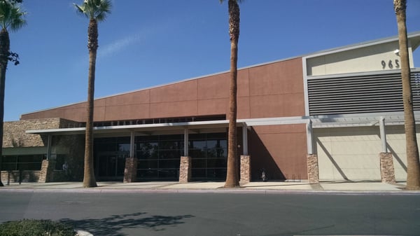 HESPERIA LIBRARY - Updated August 2025 - 14 Photos & 30 Reviews - 9650 ...