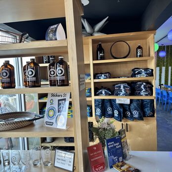 ON ROTATION BREWERY & KITCHEN - Updated January 2026 - 304 Photos & 114 ...