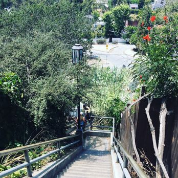 SANTA MONICA STAIRS - Updated January 2026 - 415 Photos & 414 Reviews ...