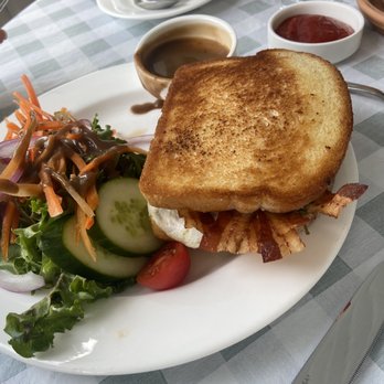 Book a Table - Highfields Restaurant & Eagle Landing Tavern - Updated ...