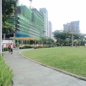 TRACK 30TH - Updated December 2025 - 30th Street, Taguig, Metro Manila ...