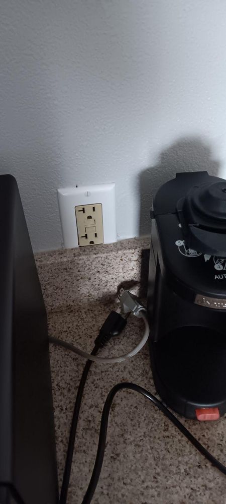 QUALITY INN & SUITES CVG AIRPORT - Updated October 2025 - 77 Photos ...