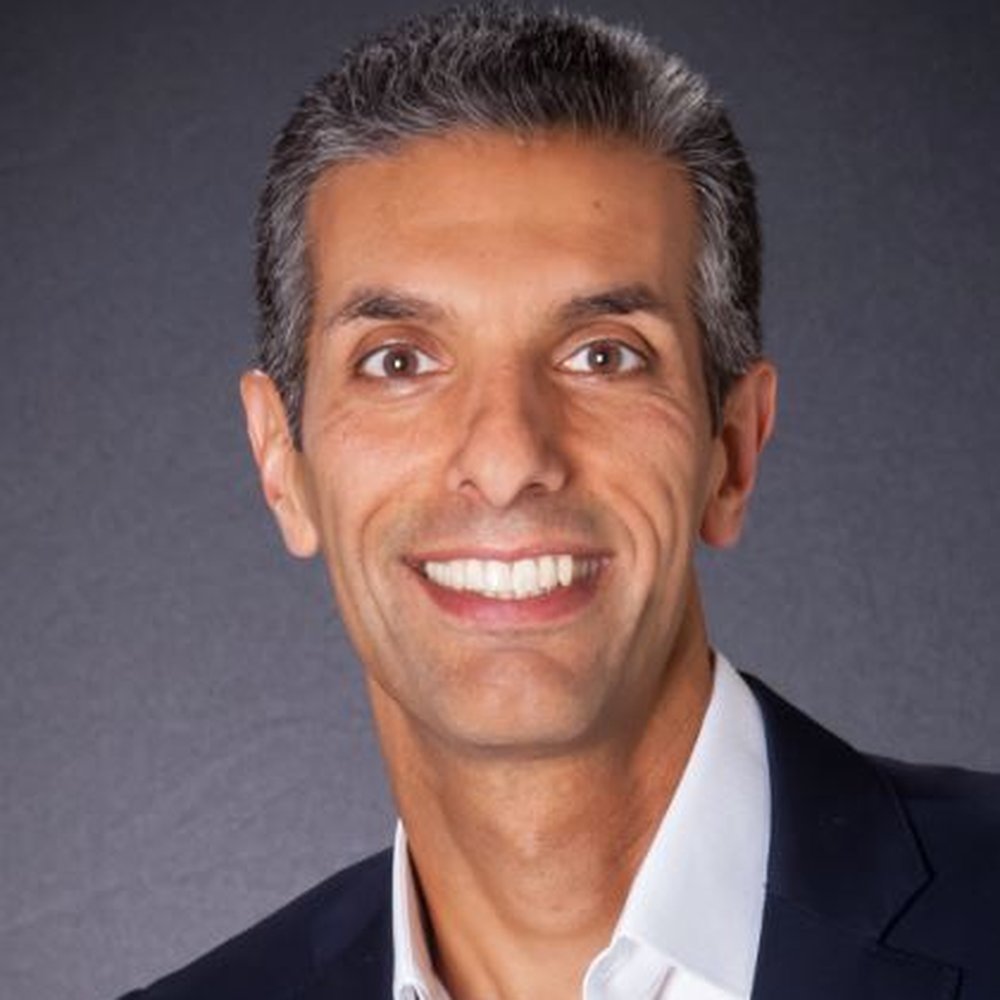 Lisa Vargo's Instagram, Twitter & Facebook on IDCrawl