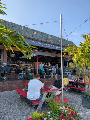 RIPTIDE RESTAURANT & BAR - Updated October 2025 - 111 Photos & 150 ...