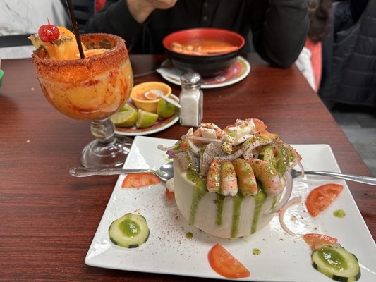 MARISCOS EL VENENO - Updated November 2025 - 83 Photos & 85 Reviews ...