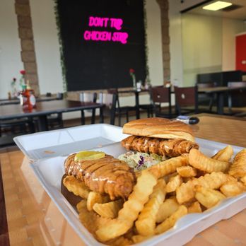 HOTBOX CHICKEN - Updated March 2025 - 185 Photos & 180 Reviews - 2955 W ...