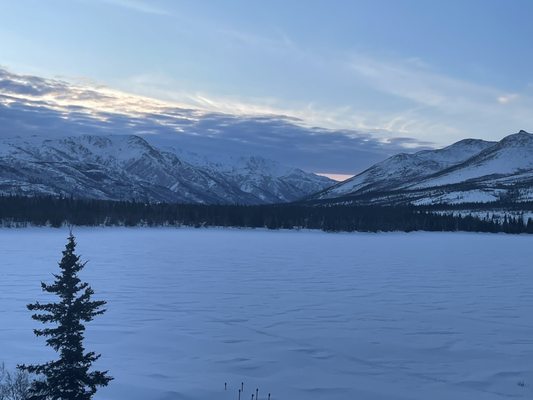 DENALI LAKEVIEW INN - Updated July 2024 - 40 Photos & 21 Reviews - Otto ...