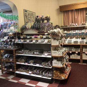 STEVER’S CANDIES - 100 Photos & 61 Reviews - 623 Park Ave, Rochester ...