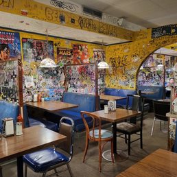 BON’S OFF BROADWAY - Updated January 2026 - 393 Photos & 284 Reviews ...