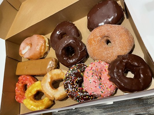 TOP POT DOUGHNUTS - 195 Photos & 329 Reviews - 10600 NE 9th Pl ...