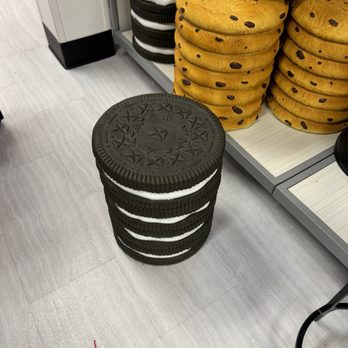 TJ MAXX - Updated October 2025 - 46 Photos & 25 Reviews - 1 Worcester ...