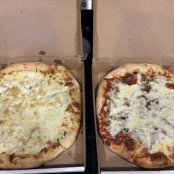 FILIPPI’S PIZZA GROTTO MISSION VALLEY - Updated December 2024 - 494 ...