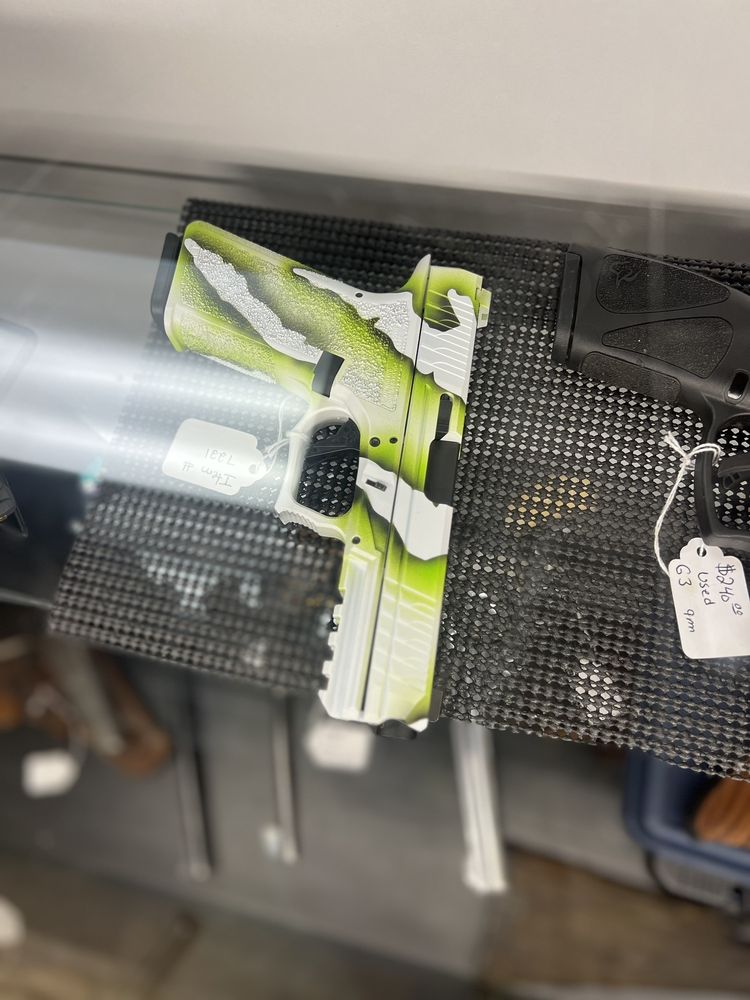 RENEGADE GUNS - Updated January 2026 - 23 Photos - 1912 Olympic Hwy N ...