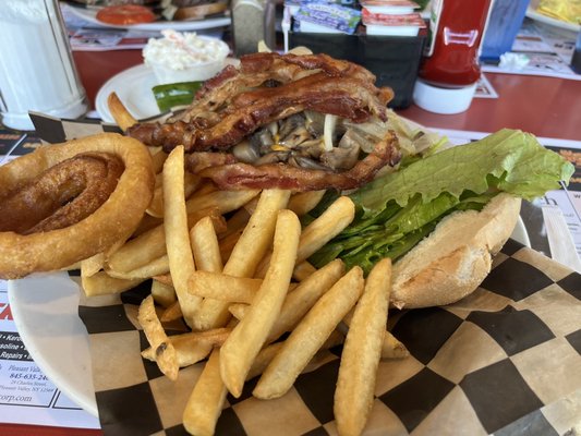 RED HOOK DINER - Updated June 2025 - 27 Photos & 83 Reviews - 7329 S ...