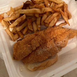 POP’S GRILL FISH & CHICKEN - 40 Photos & 18 Reviews - 8141 N Lindbergh ...