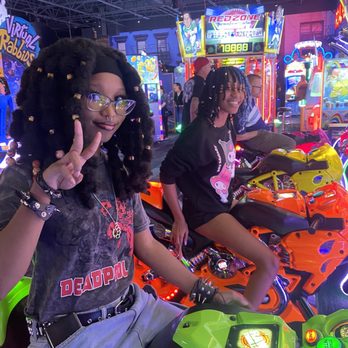 MAVRIX - Updated July 2025 - 300 Photos & 281 Reviews - 9139 Talking ...