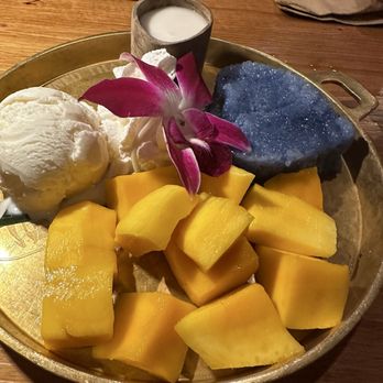 THAIGER DEN - Updated December 2025 - 384 Photos & 60 Reviews - 157 Pleasant St, Malden ...