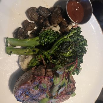 THE HUNT ROOM - 439 Photos & 188 Reviews - 4200 Atlantic Ave, Virginia ...