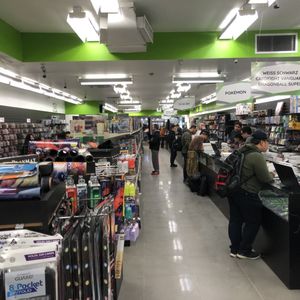 401 GAMES TOYS & SPORTSCARDS - 133 Photos & 83 Reviews - 750 Yonge ...