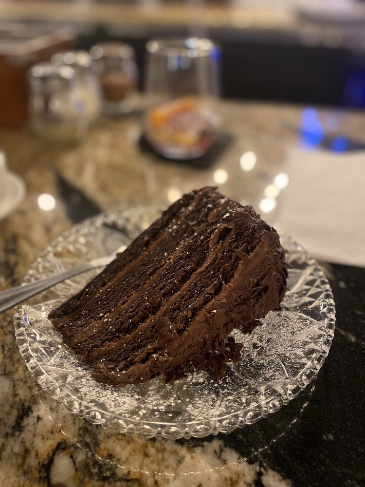 GINA’S PIZZA BAR - Updated August 2025 - 57 Photos & 54 Reviews - 1700 ...