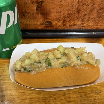 SOUP DOG - Updated September 2025 - 10 Photos - 2822 Killington Rd ...