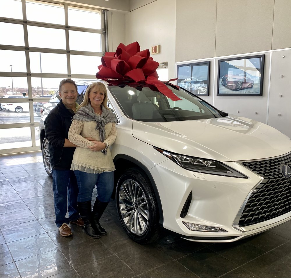 LEXUS OF NAPERVILLE - Updated November 2024 - 24 Photos & 131 Reviews ...