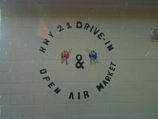 HWY 21 DRIVE IN THEATRE - 53 Photos & 31 Reviews - 55 Parker Dr ...