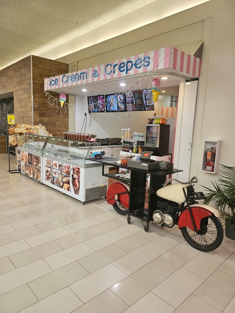 ICE CREAM & CREPES - Updated October 2025 - 2001 South Rd, Poughkeepsie ...