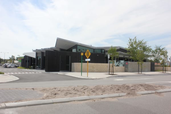 QUARIE BAR AND BISTRO HAMMOND PARK - Updated January 2025 - 80 Photos ...