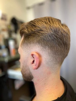 MO BARBER SHOP - Updated May 2025 - 11 Photos - 1119 Reading Rd, Mason ...