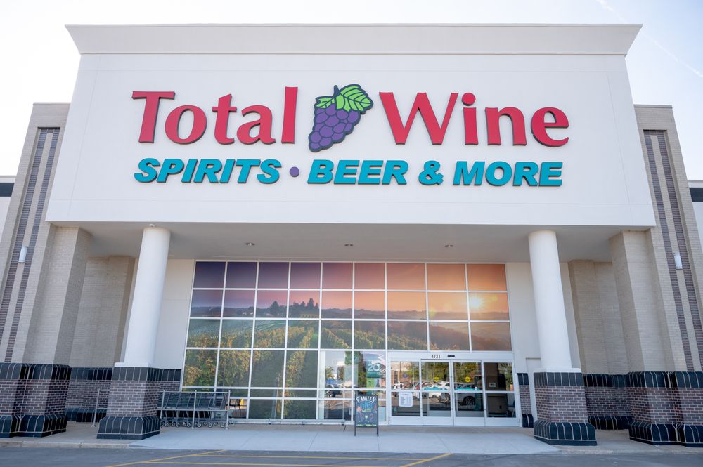 TOTAL WINE & MORE - Updated December 2025 - 23 Photos - 4721 W Grande ...