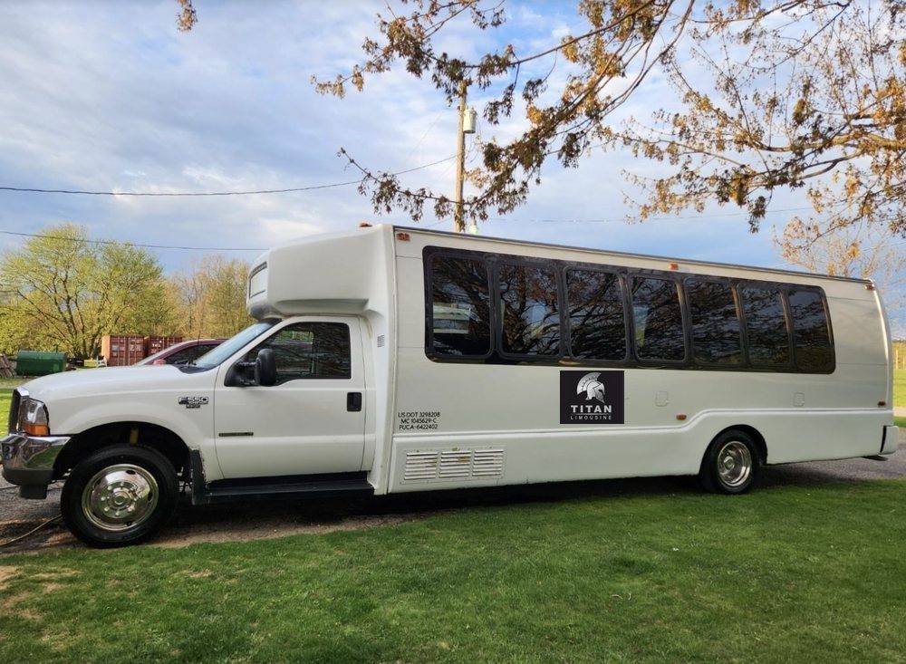 TITAN LIMOUSINE - Updated June 2024 - 23 Photos - Pulaski, Pennsylvania ...