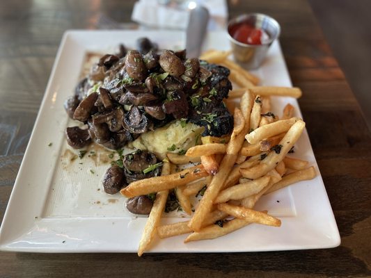 TWIGS BISTRO AND MARTINI BAR - Updated March 2025 - 617 Photos & 507 ...