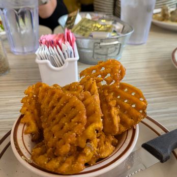 MAMA ZOE MICHAEL’S - Updated July 2025 - 731 Photos & 256 Reviews ...