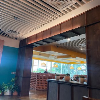 SERRANOS - Updated September 2025 - 171 Photos & 338 Reviews - 9500 S I ...