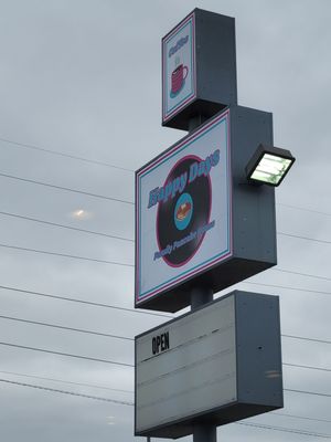 HAPPY DAYS FAMILY PANCAKE HOUSE - Updated December 2025 - 70 Photos ...