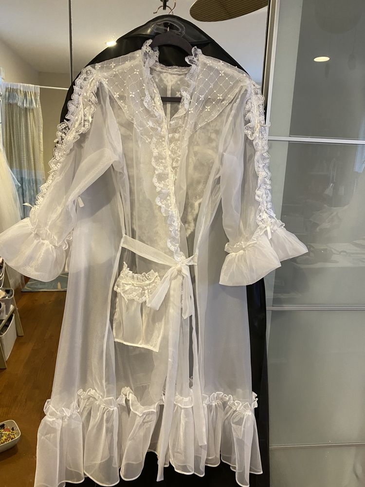 A PERFECT FIT BY KATHI - Updated August 2024 - 61 Photos & 12 Reviews ...