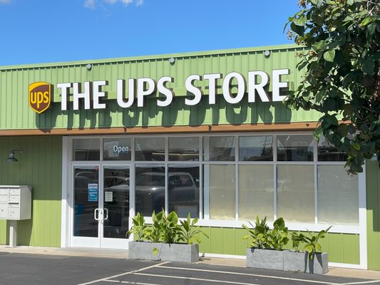 THE UPS STORE - Updated September 2025 - 28 Photos - 94-830 Moloalo St ...