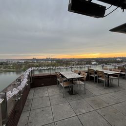 12 STORIES - Updated December 2025 - 327 Photos & 312 Reviews - 75 ...