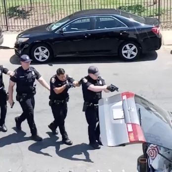 STOCKTON POLICE DEPARTMENT - 19 Photos & 43 Reviews - 22 E Market St ...