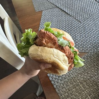 MACACO SPICY CHICKEN SANDWICHES - Updated April 2024 - 25 Photos & 17 ...