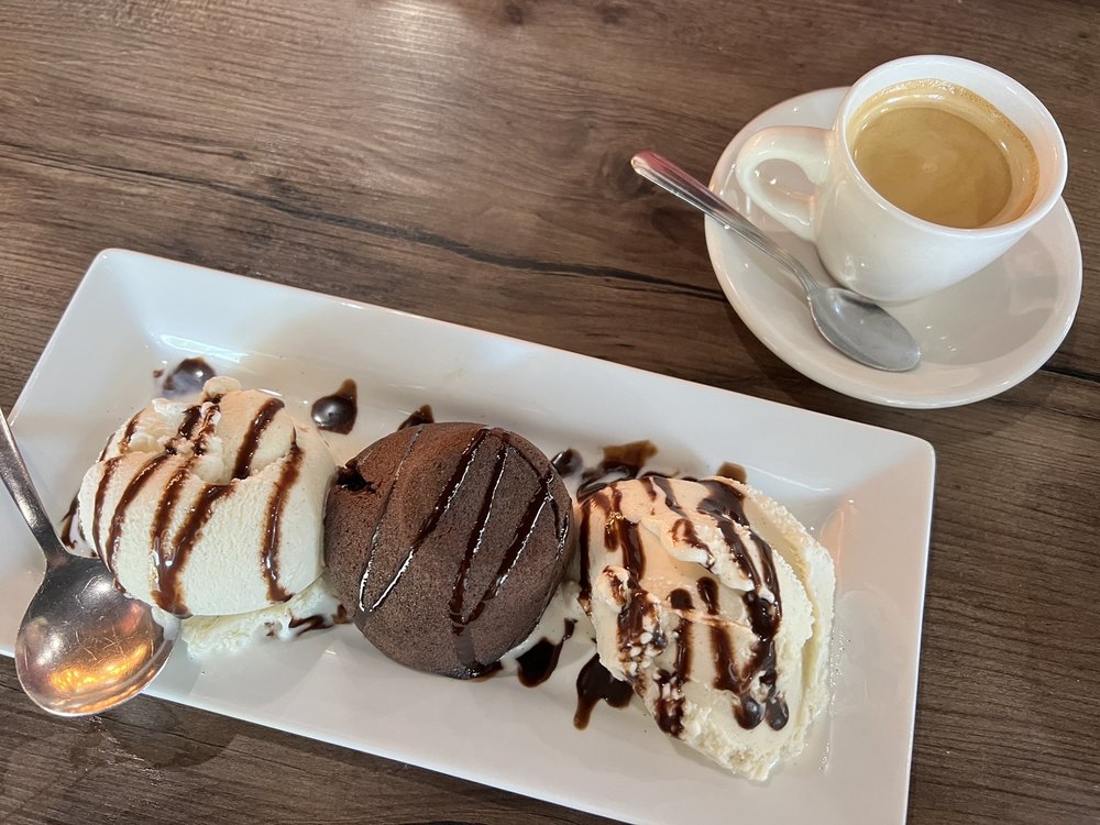 BOTECO DO MANOLO & MARCELO - Updated November 2024 - 32 Photos & 27 ...