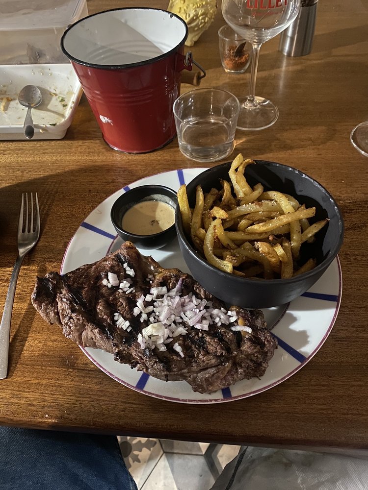 CHEZ REMI - Updated September 2025 - 15 Photos - 4 et 6 rue Fonneuve ...