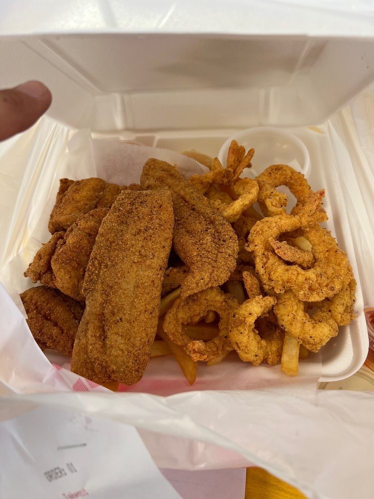 ANNA’S FISH MARKET - 144 Photos & 188 Reviews - 20220 S Avalon Blvd ...