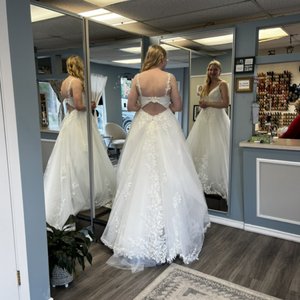 PROFESSIONAL TAILOR & ALTERATIONS - 12 Photos & 55 Reviews - 1906 Broad ...