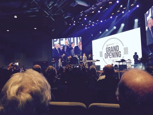 SHEPHERD CHURCH - 107 Photos & 161 Reviews - 19700 Rinaldi St, Porter ...