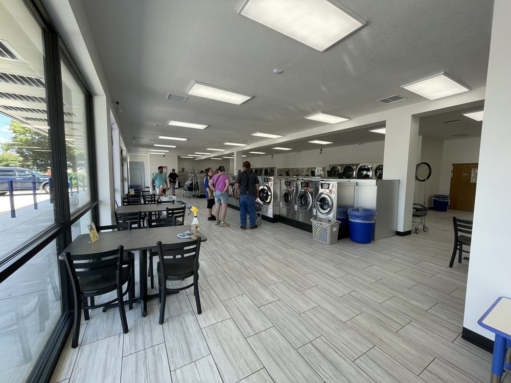 THE LAUNDRY STATION - Updated January 2026 - 10 Photos - 2776 S Seneca ...