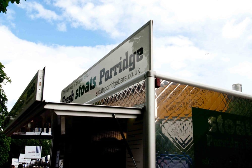 STOATS PORRIDGE BAR VAN - Updated May 2024 - Castle Ter, Edinburgh ...
